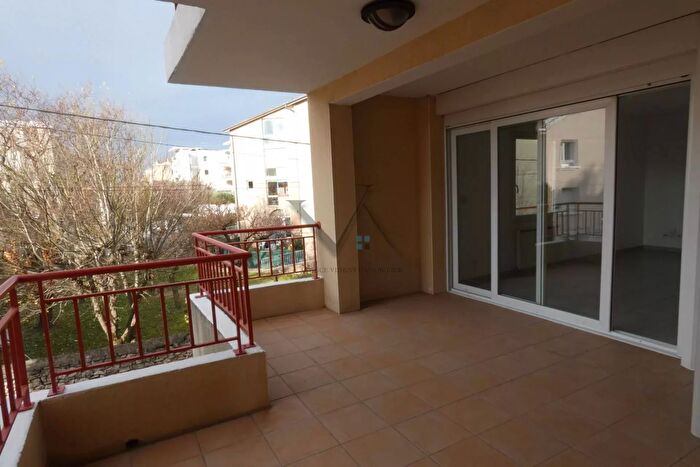 Montélimar, Centre-ville - Appartement 3 pièces à louer