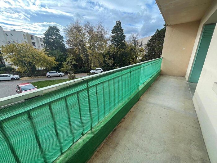 Appartement à louer - Calvaire Hugo Cécile-Châteauvert -Châteauvert, Valence - 3 pièces - 2 chambres