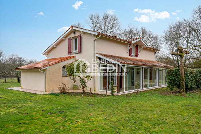 Maison à vendre - Le Taillan-Médoc - 5 pièces - 4 chambres