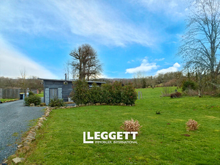 Maison à vendre - Lafat - 2 pièces - 1 chambre