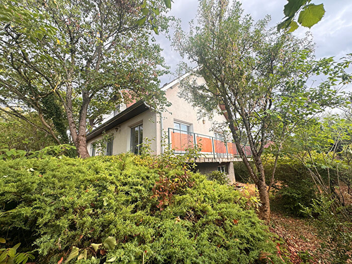 Maison 9 pièces à vendre à Chenôve, Chenôve