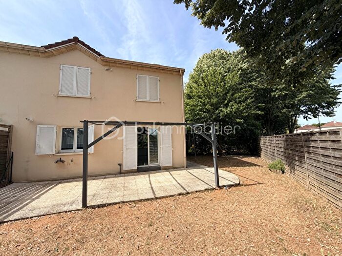 Maison 4 pièces à vendre à Lieusaint