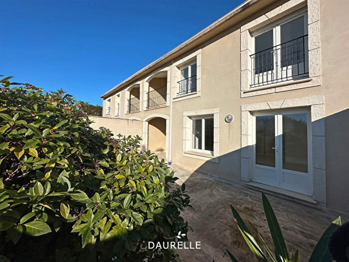 Appartement à vendre - Rognonas - 4 pièces - 3 chambres