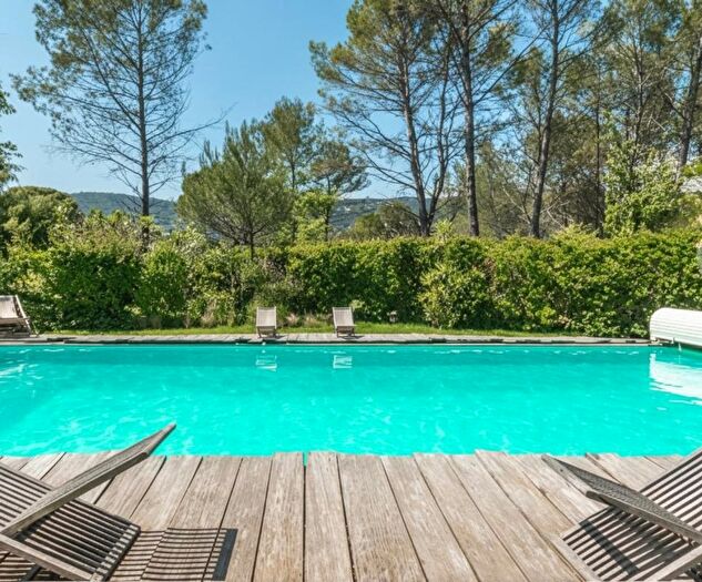Maison 7 pièces à vendre à Peymeinade