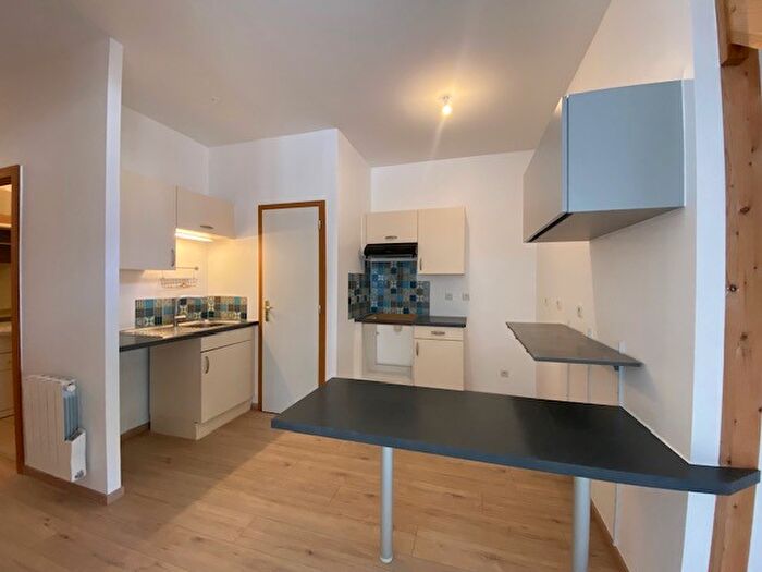 Colmar, Sud : Appartement 3 pièces à louer
