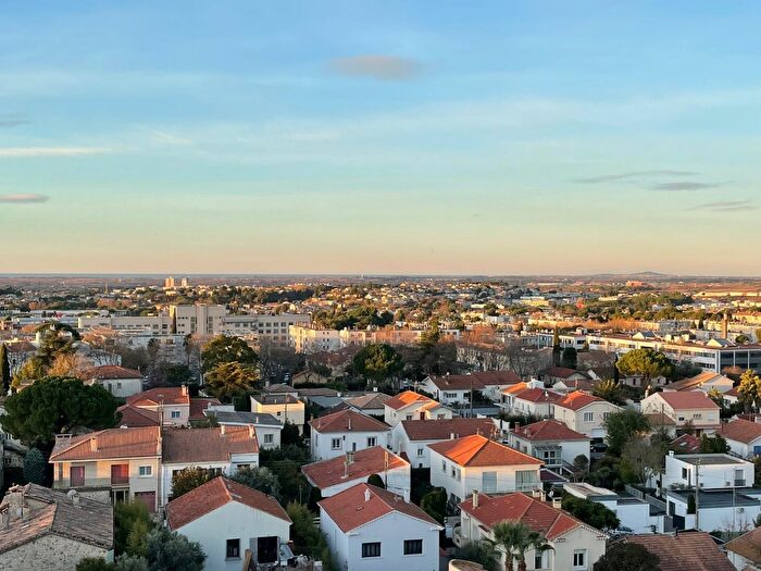 Appartement à louer - Béziers - 3 pièces - 1 chambre