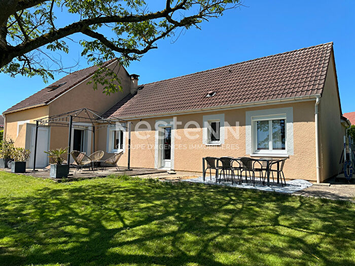 Maison 6 pièces à Oizé, à vendre