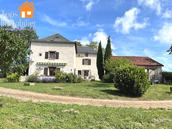 Maison 6 pièces à vendre à Najac