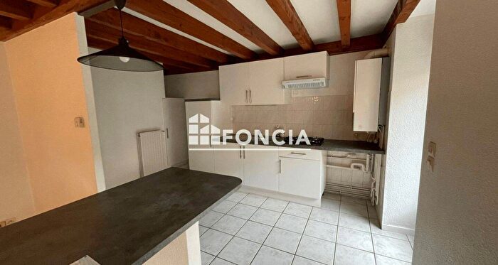 Badouillère-Saint Roch-Valbenoîte, Saint-Étienne : Appartement 4 pièces à louer