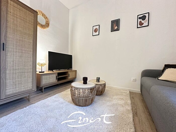 Appartement à louer - Trois Quartiers-Centre Ville, Poitiers - 1 pièce