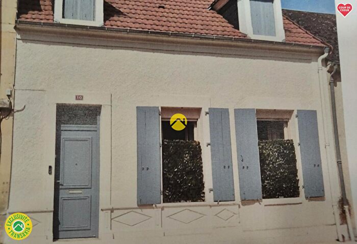 Maison 4 pièces à vendre à Saint-Amand-Montrond