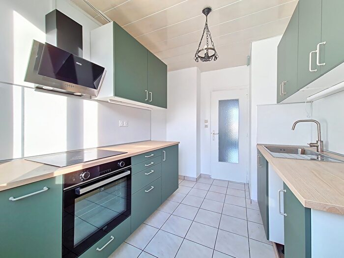 Appartement à vendre - Grenoble, Eaux-Claires, Mistral - 4 pièces - 2 chambres