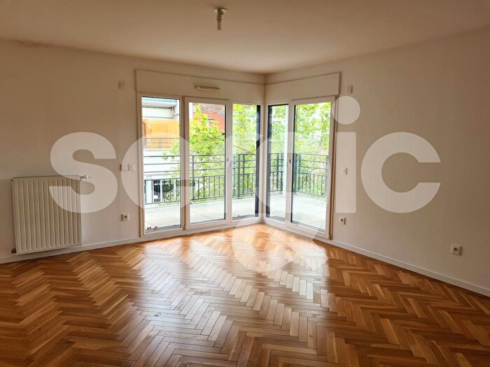 La Garenne-Colombes, Centre Nord, Gare, Mairie : Appartement 4 pièces à louer