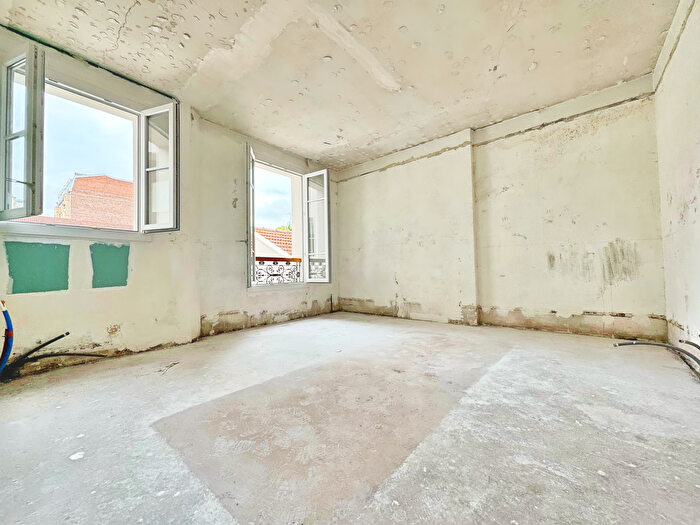 Appartement à vendre - Courbevoie, Hôtel de ville - 3 pièces - 2 chambres