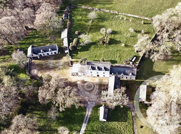 Maison à vendre - Saint-Jean-la-Poterie - 15 pièces - 10 chambres