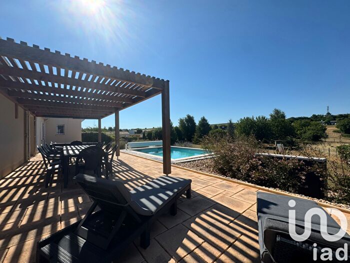 Maison à vendre - Châteauneuf-sur-Charente - 8 pièces - 5 chambres