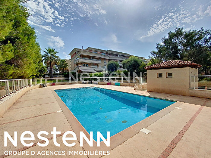 Appartement à vendre - Vallauris, Golfe Juan, Vieux Port - 2 pièces - 1 chambre