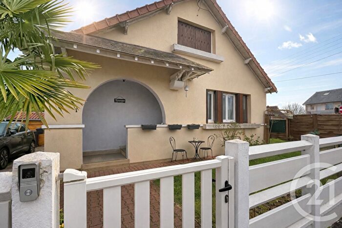 Maison à vendre - Champhol - 4 pièces - 3 chambres