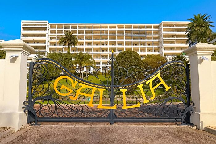 Appartement à vendre - Cannes, Californie Pezou - 2 pièces - 1 chambre