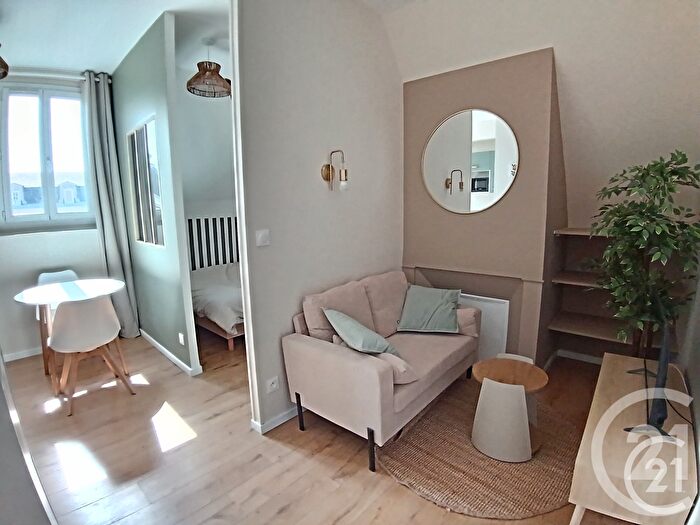 Rouen, Vieux Marché, Cathédrale : Appartement 1 pièce à louer