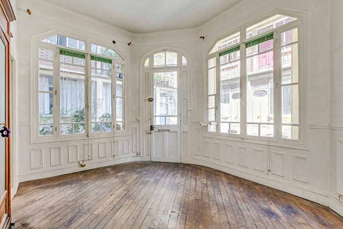 Appartement 2 pièces à vendre à Paris 19ème, Danube