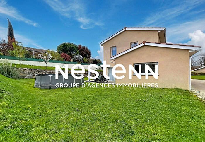 Maison à vendre - Crêches-sur-Saône - 6 pièces - 4 chambres