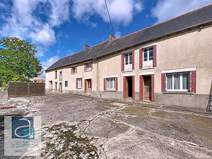 Maison à vendre - Caulnes - 5 pièces - 4 chambres