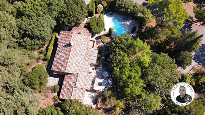 Maison 5 pièces à vendre à Tourtour