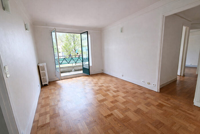 Issy-les-Moulineaux, Centre-ville, Corentin Celton, Les Varennes : Appartement 3 pièces à vendre