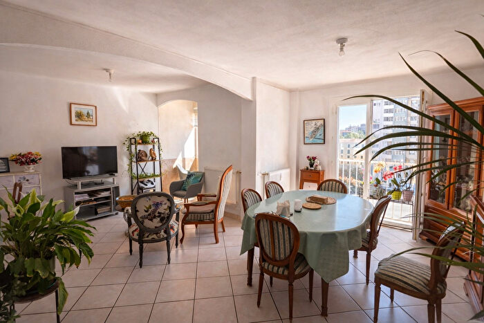 Appartement 4 pièces à vendre à Toulon, Le Port