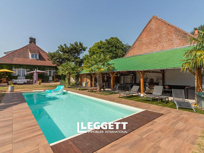 Maison 16 pièces à Saint-Georges-Motel, à vendre
