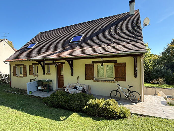 Maison à vendre - Le Mée-sur-Seine, Le Village - 9 pièces - 7 chambres
