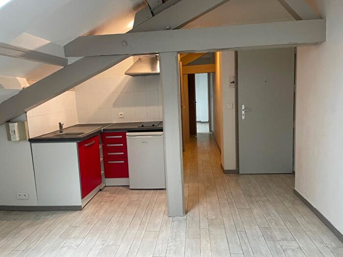 Appartement à louer - Dax, Centre-ville, Saint-Vincent - 1 pièce - 1 chambre