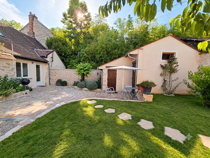 Bourron-Marlotte : Maison 4 pièces à vendre