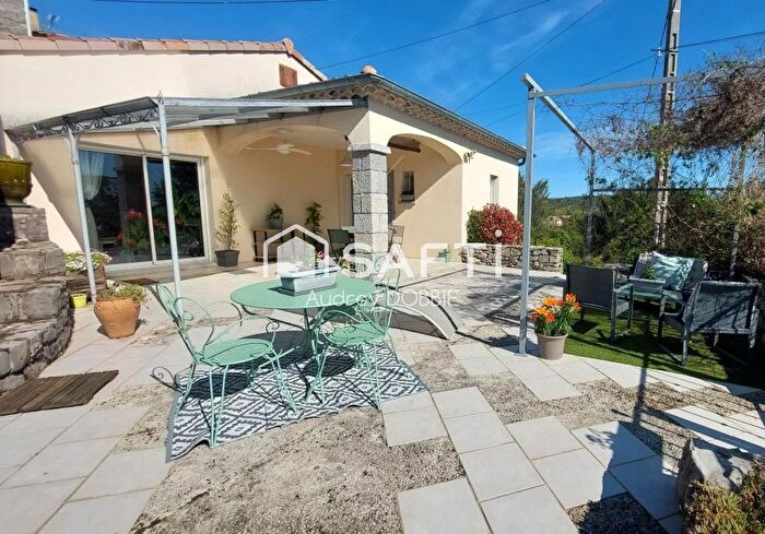 Maison à vendre - Les Vans - 7 pièces - 4 chambres