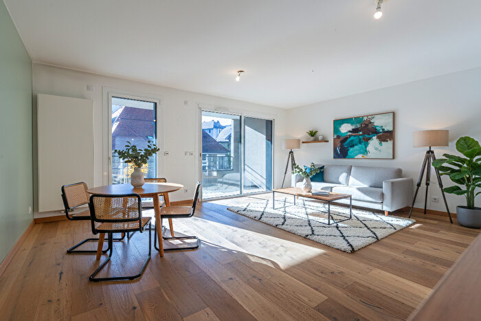 Appartement à vendre - Annecy, Parmelan, Albigny - 3 pièces - 2 chambres