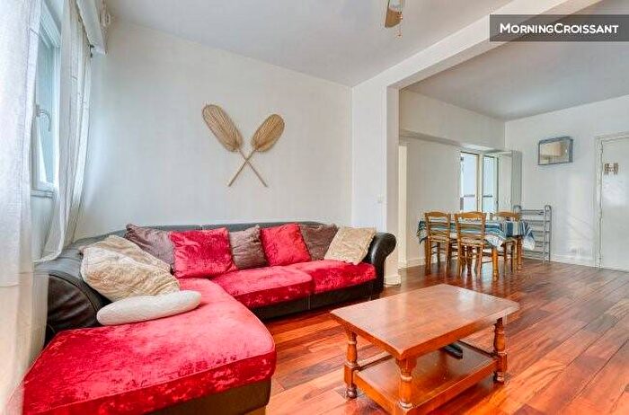 Appartement à louer - Hôtel de Ville, Courbevoie - 3 pièces - 2 chambres