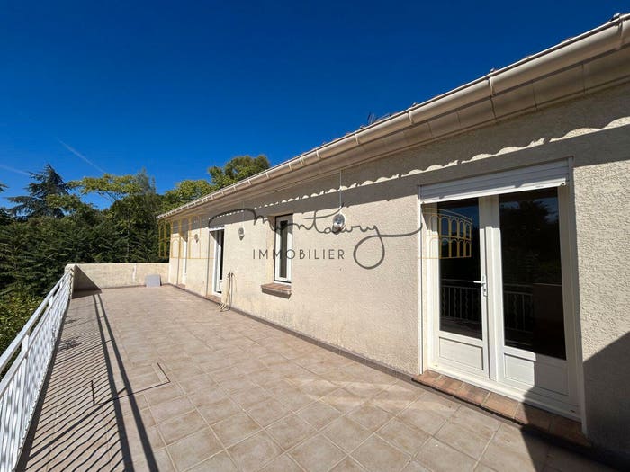 Maison 4 pièces à Nîmes, à louer