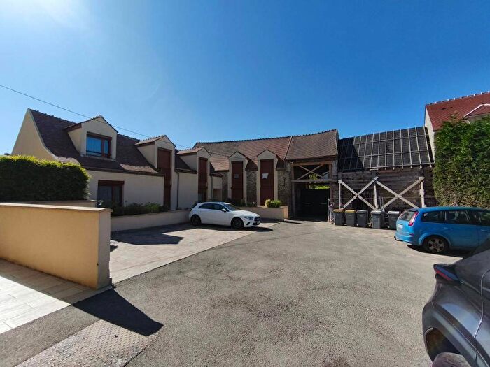 Appartement à louer - Ouest, Fosses - 2 pièces - 1 chambre