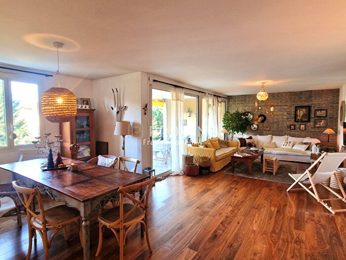 Appartement à vendre - Saint-Julien-en-Genevois, Puy-Saint-Martin, Douane - 5 pièces - 3 chambres