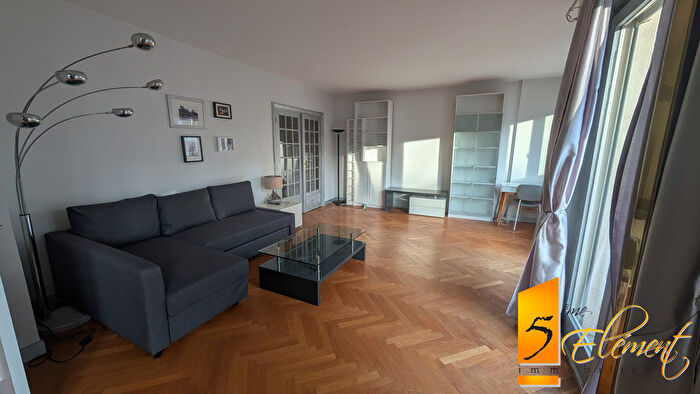 Appartement à louer - Lyon e , Voltaire, Part Dieu - 3 pièces - 2 chambres