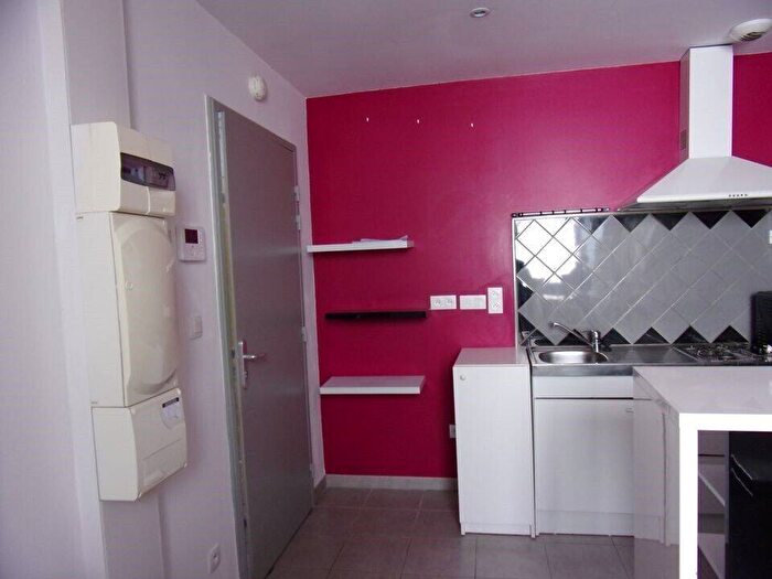 Appartement à louer - Camplanier, Nîmes - 2 pièces - 1 chambre