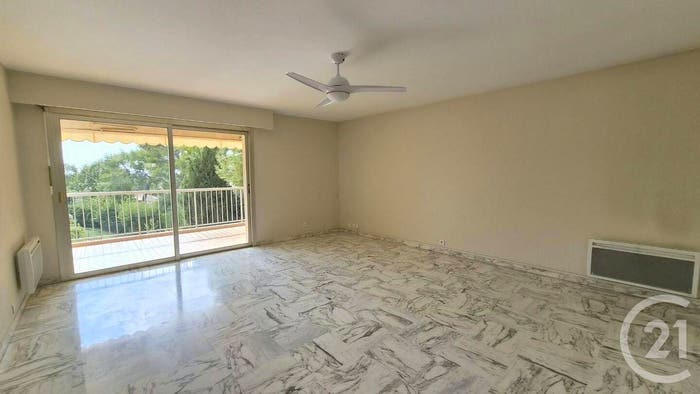 Antibes : Appartement 3 pièces à louer