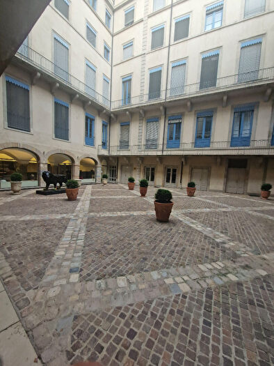 Lyon 2ème, Cordeliers Bellecour : Appartement 1 pièce à louer