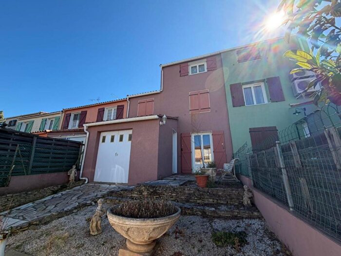 Maison à vendre - Béziers, La Devèze, Gargailhan - 5 pièces - 4 chambres