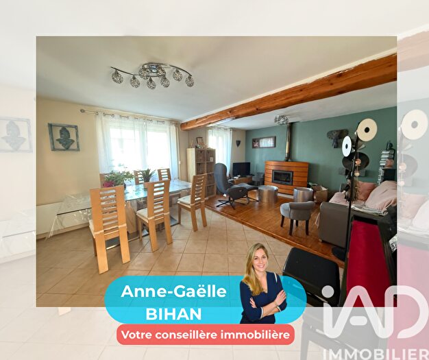 Maison à vendre - Charleval - 6 pièces - 4 chambres