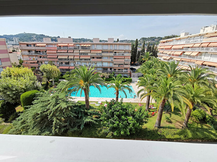 Appartement 3 pièces à louer à Vallauris, Centre-ville