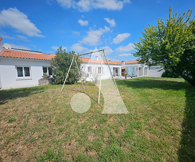 Maison 9 pièces à vendre à La Tremblade