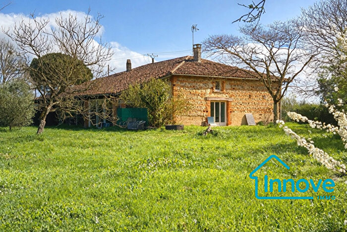 Maison à vendre - Grisolles - 9 pièces - 7 chambres