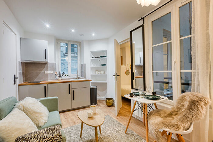 Paris 4ème, Arsenal : Appartement 2 pièces à vendre